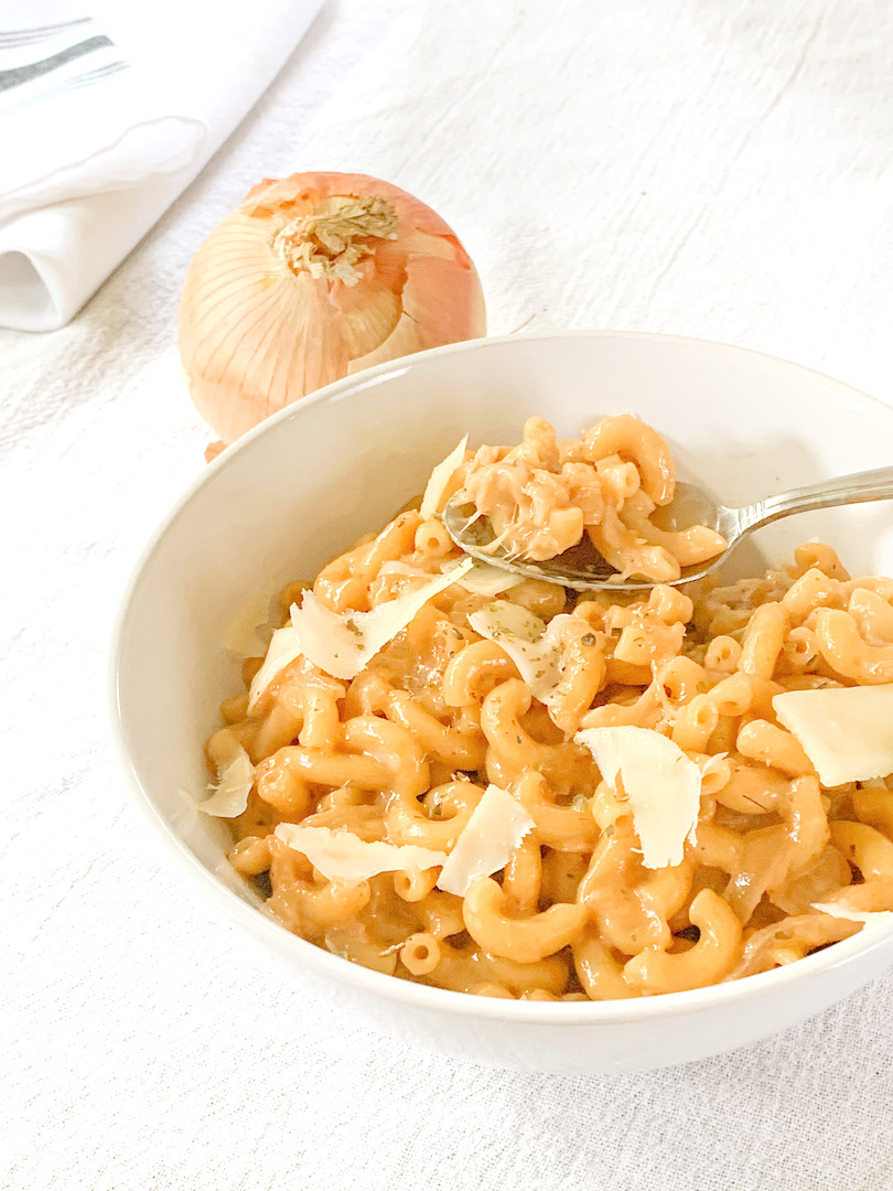 French Onion Macaroni and Cheese Made Easy in One Pot